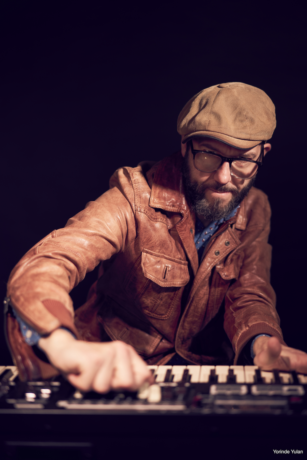 Hammond organist uit amsterdam - Elvis Sergo Hammond organist